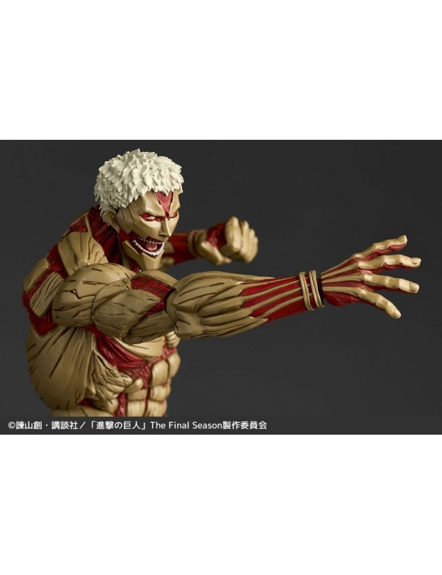Kaiyodo Amazing Yamaguchi Revoltech Attack on Titan Armored Titan